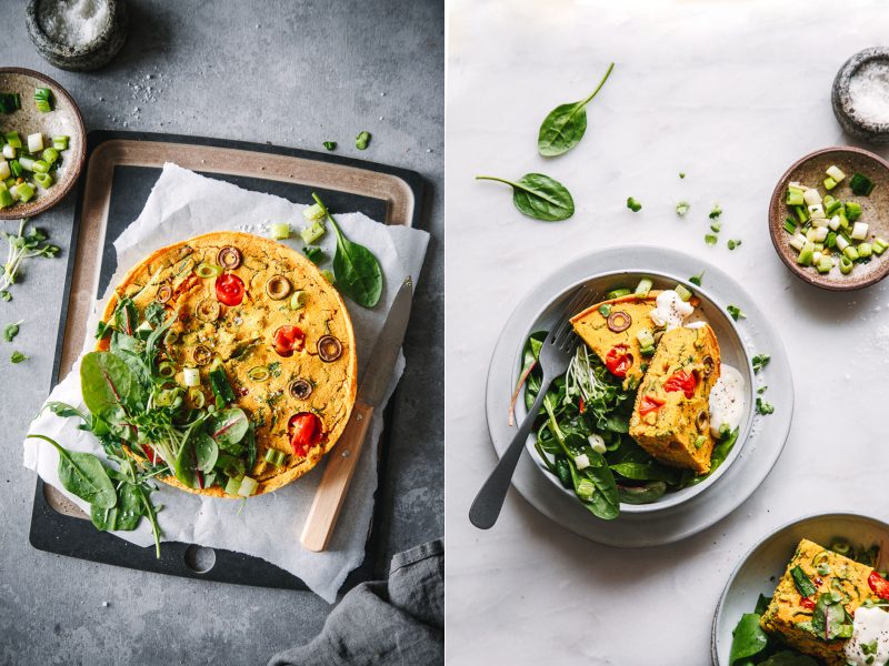 Kichererbsen-Frittata mit Wildkräuter-Salat | Foodlovin'