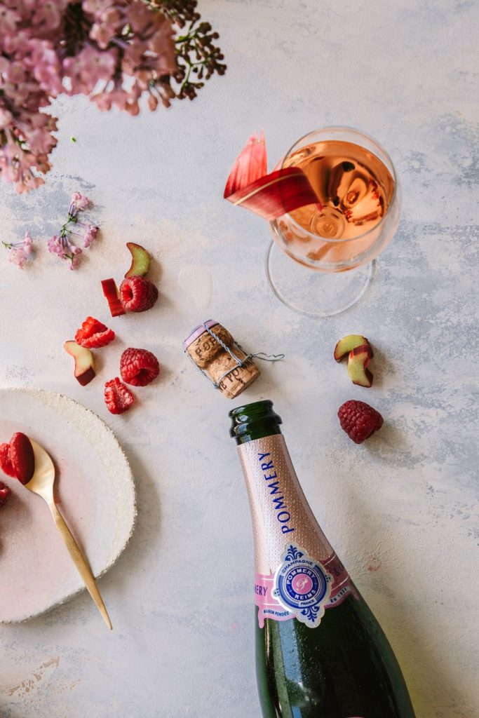 Berry Bellini mit Pommery Brut Rosé Royal | Foodlovin'